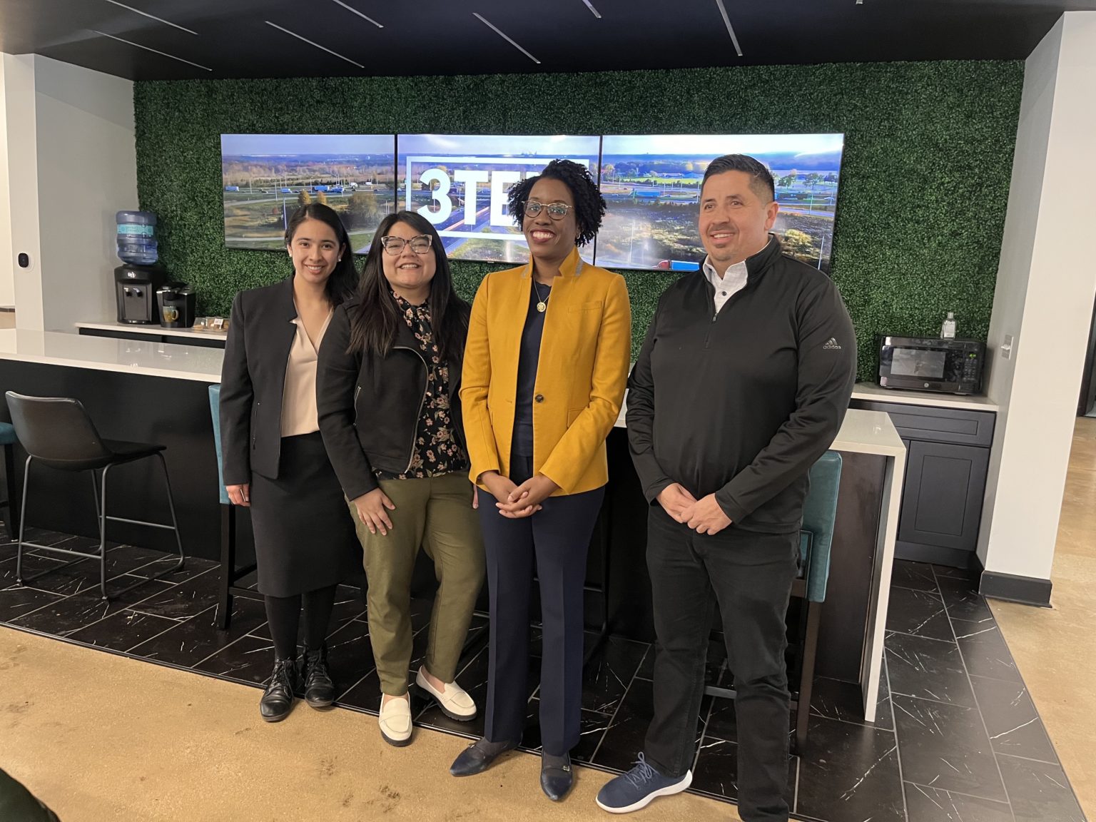 Joliet LEDA – Latino Economic Development Association